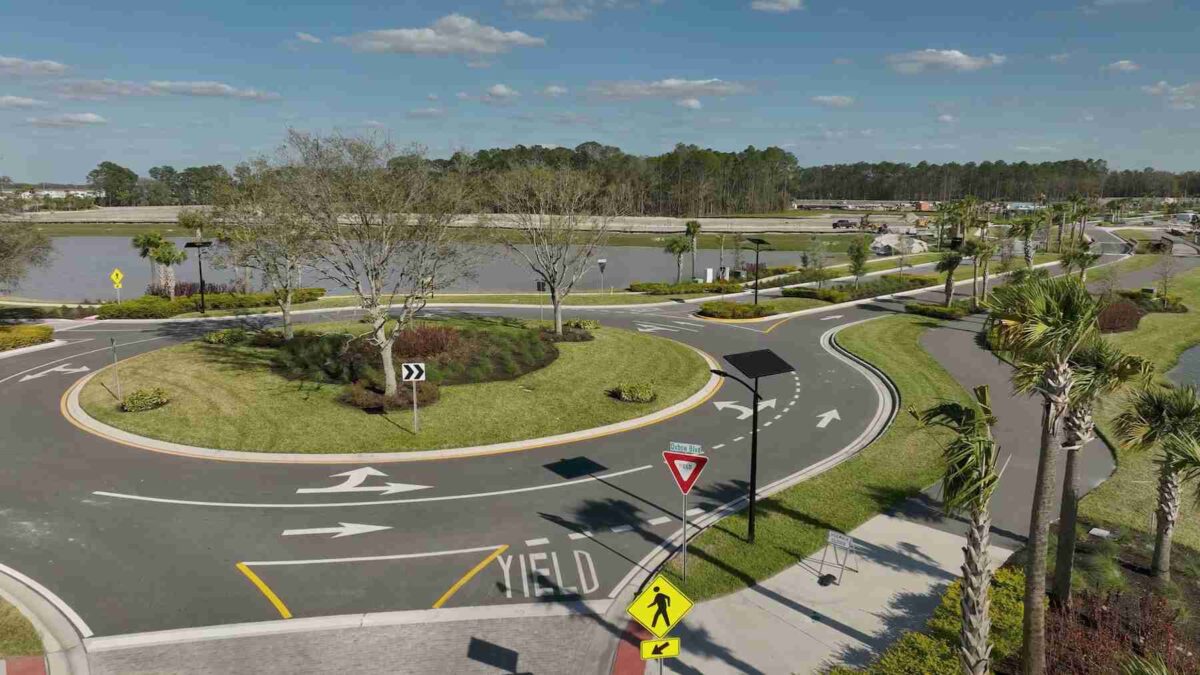Storm-Ready Roundabout Lighting for Florida Intersections | Fonroche ...