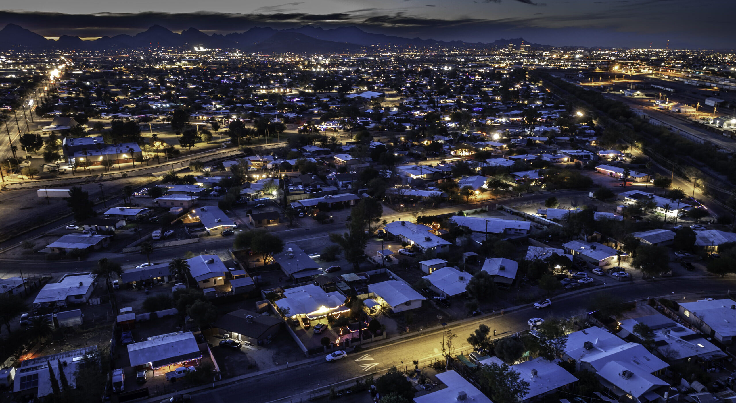 How Solar Lighting Improved City Resilience in 2025