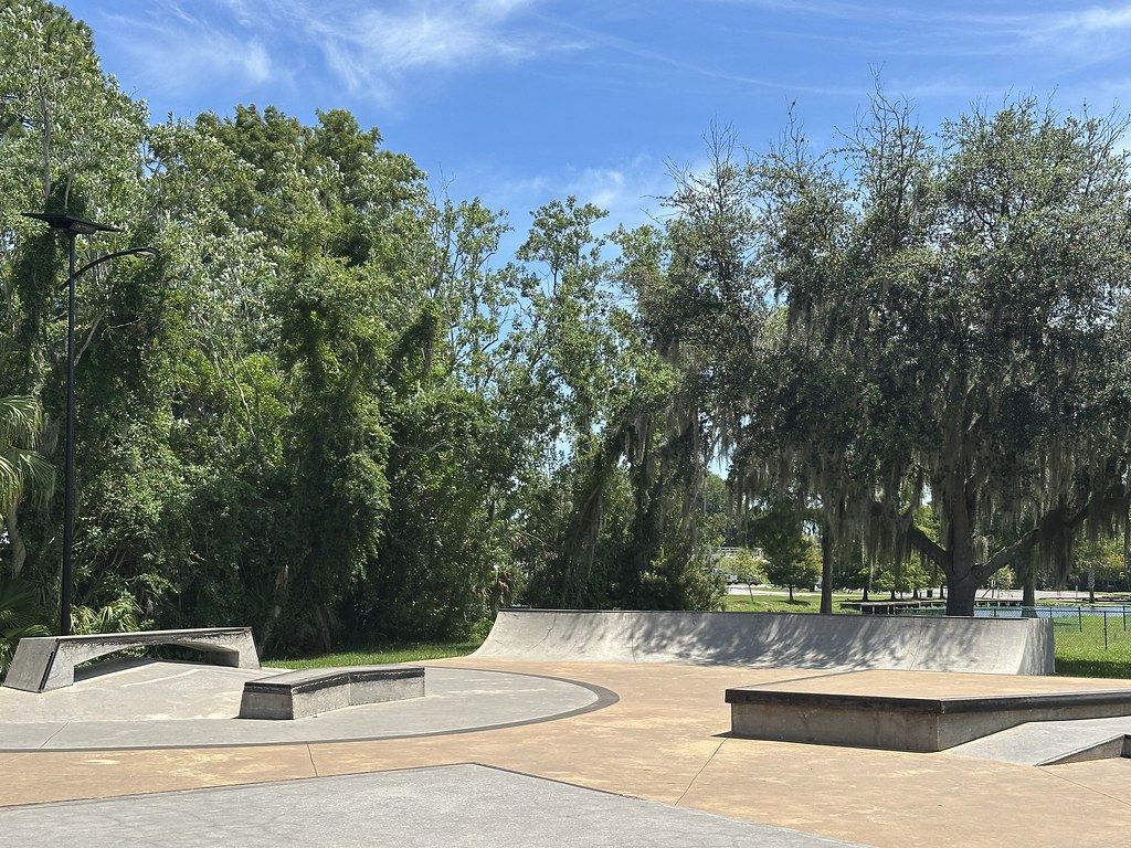 Off-Grid Solar Lighting for Skateparks
